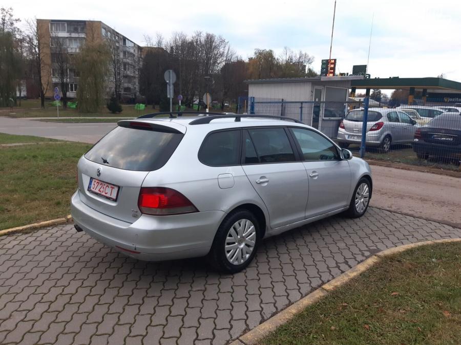 Grey Volkswagen Golf 2012 in Kaunas, with an engine capacity of 1.40 L and mileage of 220 thousand km for 1500 €, photo 11 on AUTOMOTO.COM.LV