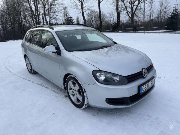 Grey Volkswagen Golf 2012 in Vilnius, with an engine capacity of 1.60 L and mileage of 274 thousand km for 1600 €, photo 2 on AUTOMOTO.COM.LV