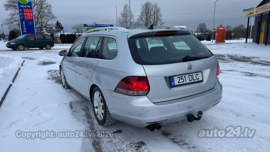 Grey Volkswagen Golf 2012 in Johvi, with an engine capacity of 2.00 L and mileage of 307 thousand km for 4990 €, photo 7 on AUTOMOTO.COM.LV