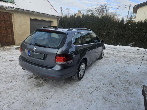Pelēks Volkswagen Golf 2012 Vilkaviškis, ar dzinēja tilpumu 2.00 L un nobraukumu 3 tūkst. km par 3250 €, foto 3 vietnē AUTOMOTO.COM.LV