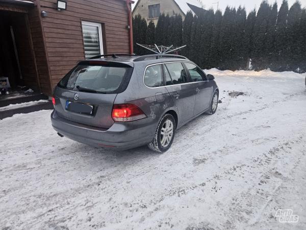Pelēks Volkswagen Golf 2012 Vilkaviškis, ar dzinēja tilpumu 2.00 L un nobraukumu 3 tūkst. km par 3250 €, foto 5 vietnē AUTOMOTO.COM.LV