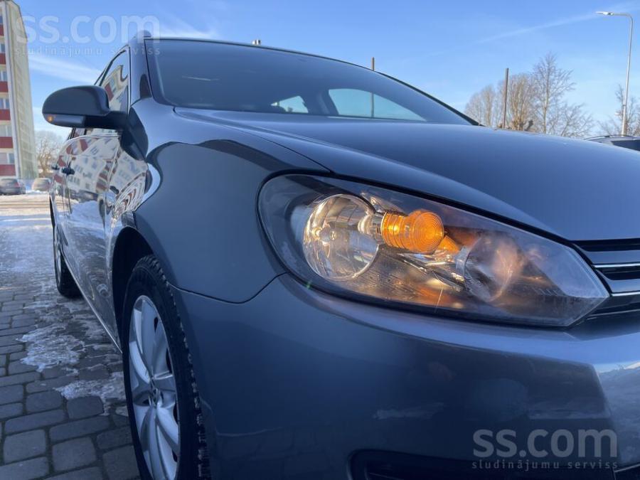 Grey Volkswagen Golf 2012 in Talsi, with an engine capacity of 1.60 L and mileage of 258 thousand km for 3700 €, photo 22 on AUTOMOTO.COM.LV