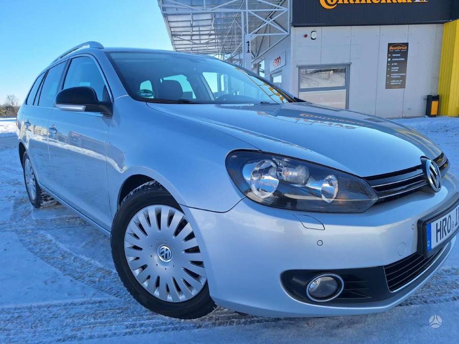 Grey Volkswagen Golf 2012 in Jonava, with an engine capacity of 1.60 L and mileage of 285 thousand km for 3700 €, photo 6 on AUTOMOTO.COM.LV