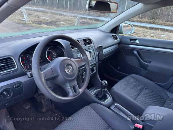 Pelēks Volkswagen Golf 2012 Tartu, ar dzinēja tilpumu 1.60 L un nobraukumu 450 tūkst. km par 1400 €, foto 6 vietnē AUTOMOTO.COM.LV