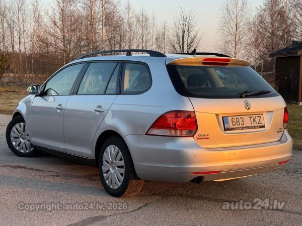 Grey Volkswagen Golf 2012 in Tartu, with an engine capacity of 1.60 L and mileage of 0 thousand km for 3599 €, photo 2 on AUTOMOTO.COM.LV