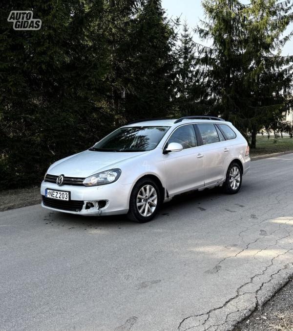 Grey Volkswagen Golf 2012 in Vievis, with an engine capacity of 1.60 L and mileage of 352 thousand km for 1000 €, photo 1 on AUTOMOTO.COM.LV