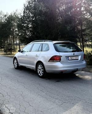 Pelēks Volkswagen Golf 2012 Vievis, ar dzinēja tilpumu 1.60 L un nobraukumu 352 tūkst. km par 1000 €, foto 5 vietnē AUTOMOTO.COM.LV