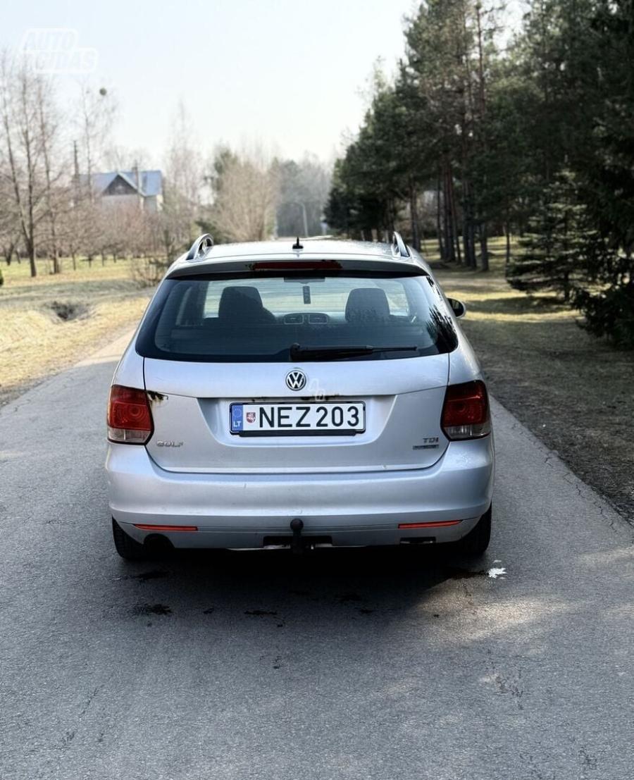 Pelēks Volkswagen Golf 2012 Vievis, ar dzinēja tilpumu 1.60 L un nobraukumu 352 tūkst. km par 1000 €, foto 6 vietnē AUTOMOTO.COM.LV