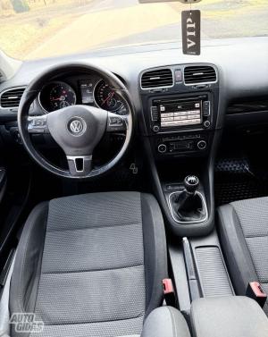 Pelēks Volkswagen Golf 2012 Vievis, ar dzinēja tilpumu 1.60 L un nobraukumu 352 tūkst. km par 1000 €, foto 9 vietnē AUTOMOTO.COM.LV