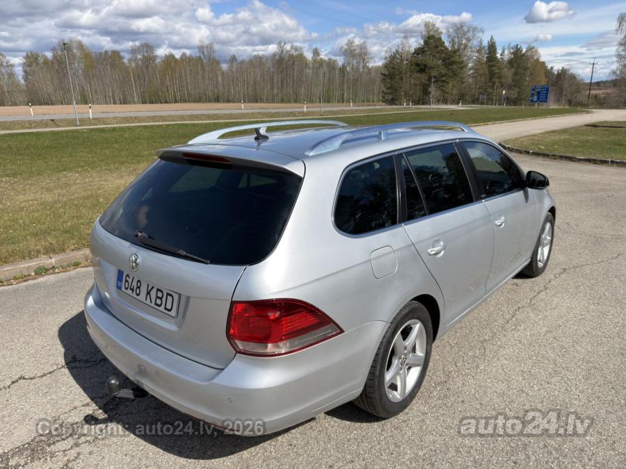 Pelēks Volkswagen Golf 2012 Tallina, ar dzinēja tilpumu 2.00 L un nobraukumu 298 tūkst. km par 5100 €, foto 4 vietnē AUTOMOTO.COM.LV