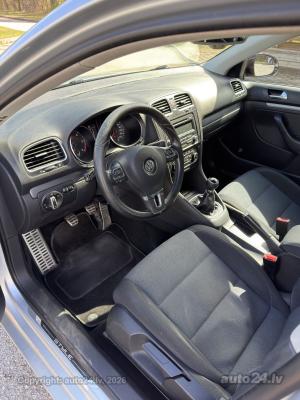 Pelēks Volkswagen Golf 2012 Tallina, ar dzinēja tilpumu 2.00 L un nobraukumu 298 tūkst. km par 5100 €, foto 8 vietnē AUTOMOTO.COM.LV