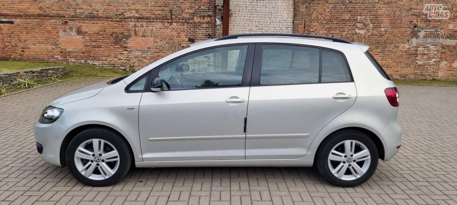 Pelēks Volkswagen Golf 2012 Kėdainiai, ar dzinēja tilpumu 1.20 L un nobraukumu 149 tūkst. km par 5799 €, foto 9 vietnē AUTOMOTO.COM.LV