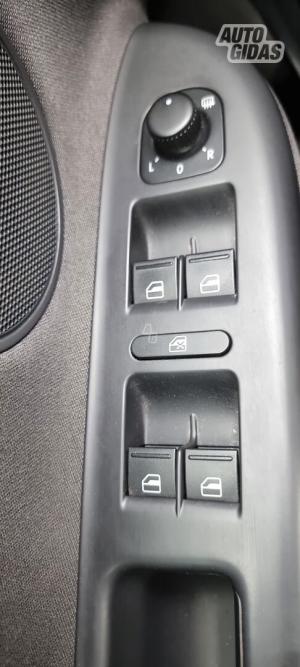Pelēks Volkswagen Golf 2012 Kėdainiai, ar dzinēja tilpumu 1.20 L un nobraukumu 149 tūkst. km par 5799 €, foto 20 vietnē AUTOMOTO.COM.LV