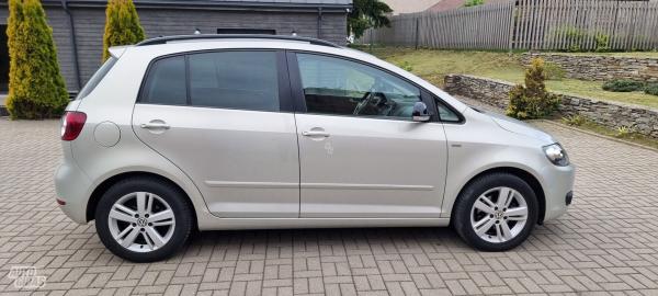 Pelēks Volkswagen Golf 2012 Kėdainiai, ar dzinēja tilpumu 1.20 L un nobraukumu 149 tūkst. km par 5799 €, foto 7 vietnē AUTOMOTO.COM.LV