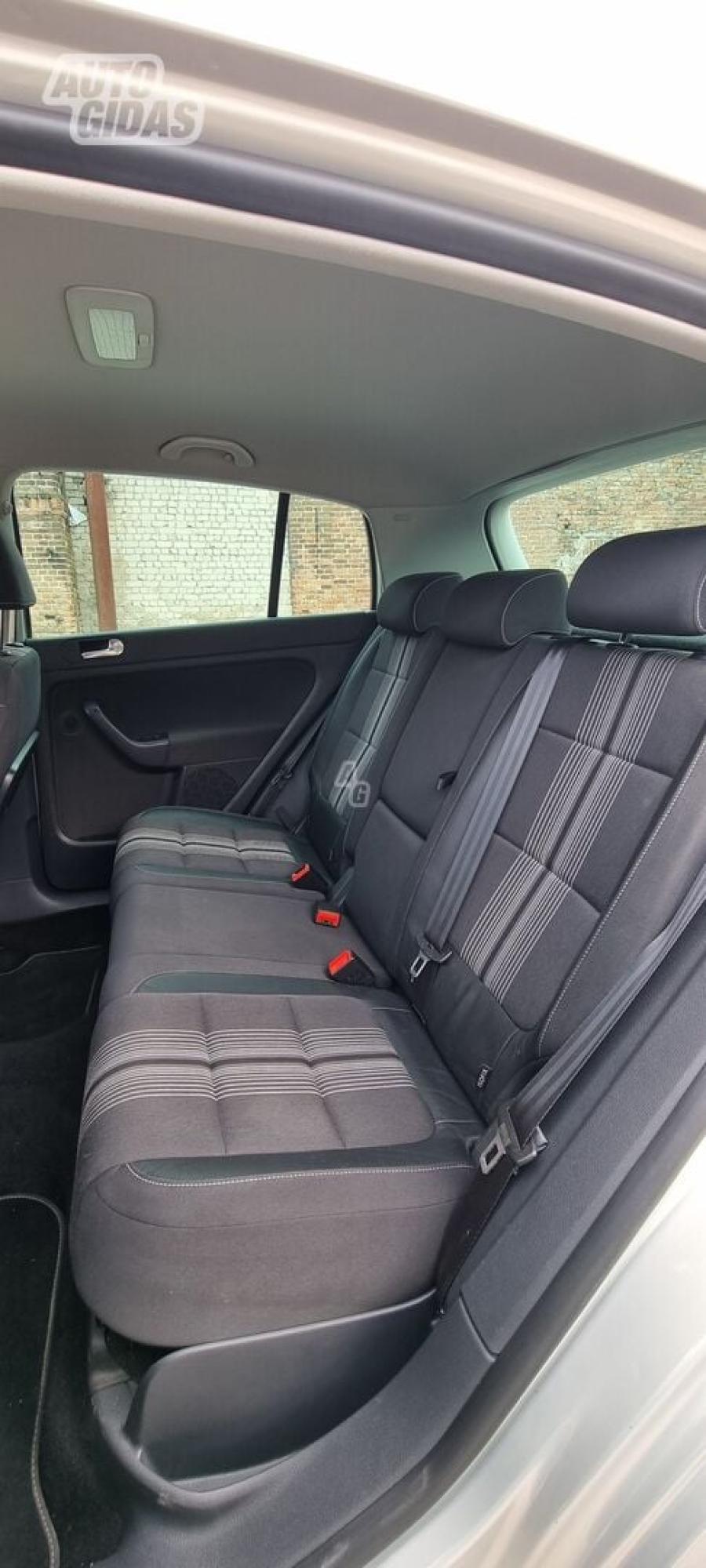 Grey Volkswagen Golf 2012 in Kedainiai, with an engine capacity of 1.20 L and mileage of 149 thousand km for 5799 €, photo 17 on AUTOMOTO.COM.LV