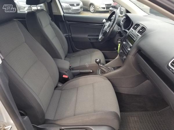 Pelēks Volkswagen Golf 2012 Kauņa, ar dzinēja tilpumu 1.20 L un nobraukumu 194 tūkst. km par 3399 €, foto 10 vietnē AUTOMOTO.COM.LV