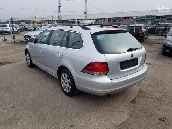 Grey Volkswagen Golf 2012 in Kaunas, with an engine capacity of 1.20 L and mileage of 194 thousand km for 3399 €, photo 9 on AUTOMOTO.COM.LV