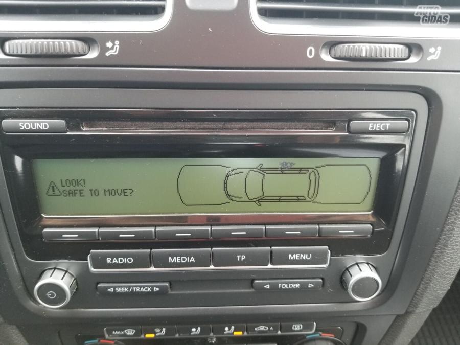 Grey Volkswagen Golf 2012 in Kaunas, with an engine capacity of 1.20 L and mileage of 194 thousand km for 3250 €, photo 16 on AUTOMOTO.COM.LV