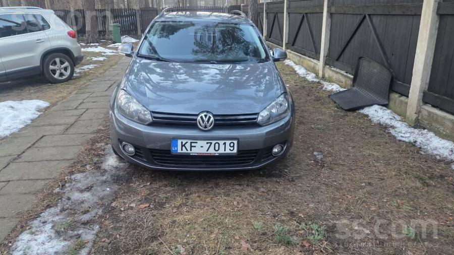Pelēks Volkswagen Golf 2012 Jūrmala, ar dzinēja tilpumu 1.60 L un nobraukumu 241 tūkst. km par 3500 €, foto 1 vietnē AUTOMOTO.COM.LV
