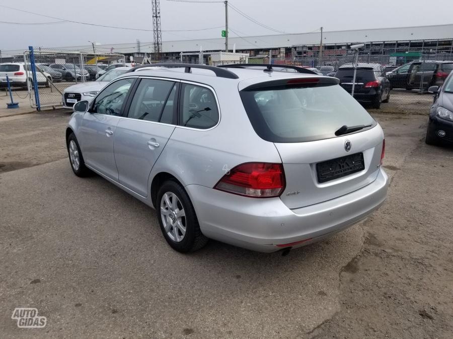 Grey Volkswagen Golf 2012 in Kaunas, with an engine capacity of 1.20 L and mileage of 194 thousand km for 2999 €, photo 9 on AUTOMOTO.COM.LV
