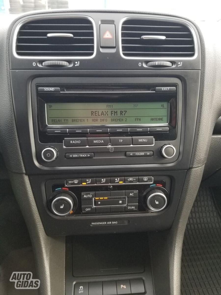 Grey Volkswagen Golf 2012 in Kaunas, with an engine capacity of 1.20 L and mileage of 194 thousand km for 2999 €, photo 15 on AUTOMOTO.COM.LV