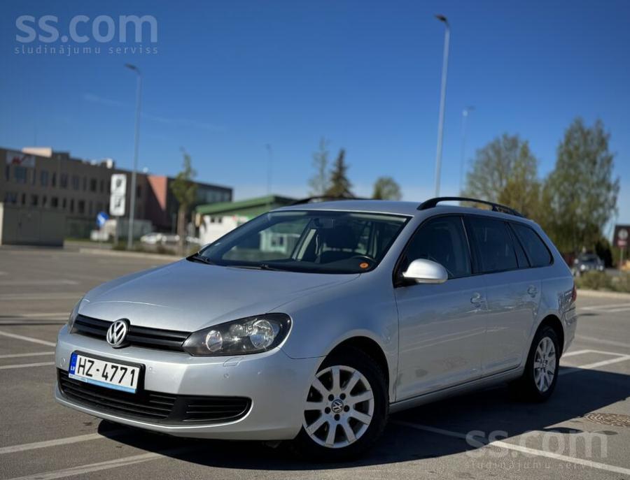 Grey Volkswagen Golf 2012 in Jelgava, with an engine capacity of 1.60 L and mileage of 0 thousand km for 3450 €, photo 3 on AUTOMOTO.COM.LV