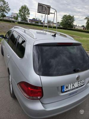 Grey Volkswagen Golf 2012 in Marijampole, with an engine capacity of 1.60 L and mileage of 282 thousand km for 2500 €, photo 6 on AUTOMOTO.COM.LV