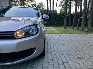 Pelēks Volkswagen Golf 2012 Rīga, ar dzinēja tilpumu 1.40 L un nobraukumu 180 tūkst. km par 3500 €, foto 17 vietnē AUTOMOTO.COM.LV