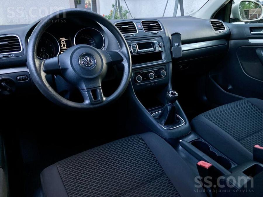 Pelēks Volkswagen Golf 2012 Rīga, ar dzinēja tilpumu 1.40 L un nobraukumu 180 tūkst. km par 3500 €, foto 20 vietnē AUTOMOTO.COM.LV