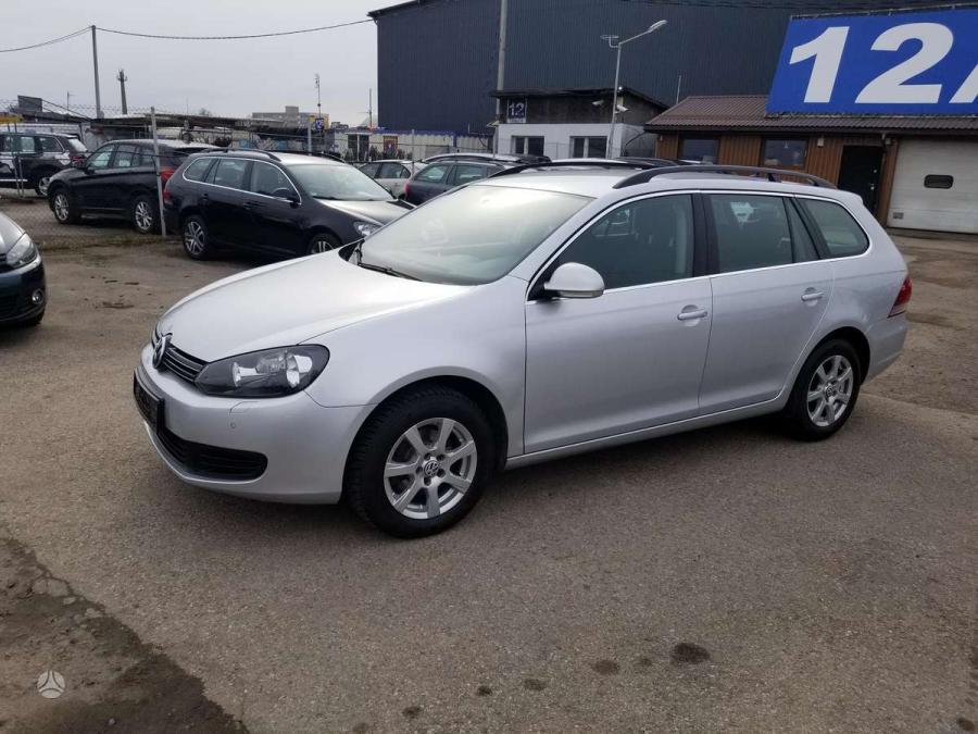 Pelēks Volkswagen Golf 2012 Kauņa, ar dzinēja tilpumu 1.20 L un nobraukumu 190 tūkst. km par 2990 €, foto 4 vietnē AUTOMOTO.COM.LV