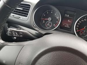 Pelēks Volkswagen Golf 2012 Kauņa, ar dzinēja tilpumu 1.20 L un nobraukumu 190 tūkst. km par 2990 €, foto 14 vietnē AUTOMOTO.COM.LV