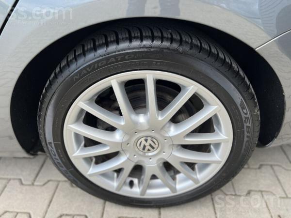 Grey Volkswagen Golf 2012 in Jekabpils, with an engine capacity of 1.40 L and mileage of 157 thousand km for 5550 €, photo 10 on AUTOMOTO.COM.LV