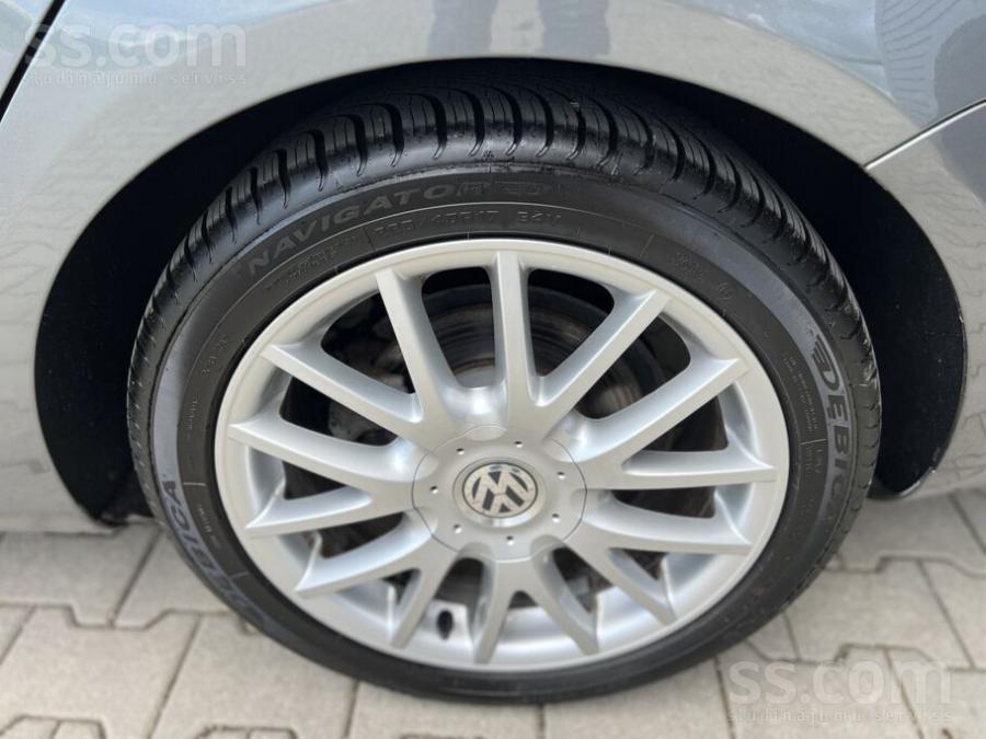 Pelēks Volkswagen Golf 2012 Jēkabpils, ar dzinēja tilpumu 1.40 L un nobraukumu 157 tūkst. km par 5550 €, foto 11 vietnē AUTOMOTO.COM.LV