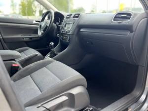 Pelēks Volkswagen Golf 2012 Jēkabpils, ar dzinēja tilpumu 1.40 L un nobraukumu 157 tūkst. km par 5550 €, foto 21 vietnē AUTOMOTO.COM.LV
