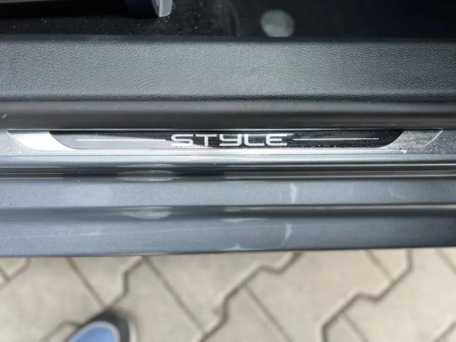 Pelēks Volkswagen Golf 2012 Jēkabpils, ar dzinēja tilpumu 1.40 L un nobraukumu 157 tūkst. km par 5550 €, foto 22 vietnē AUTOMOTO.COM.LV