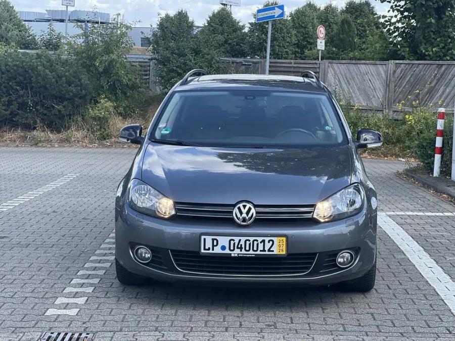 Pelēks Volkswagen Golf 2012 Jēkabpils, ar dzinēja tilpumu 1.40 L un nobraukumu 157 tūkst. km par 5550 €, foto 33 vietnē AUTOMOTO.COM.LV