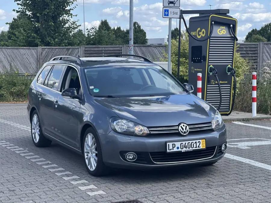 Pelēks Volkswagen Golf 2012 Jēkabpils, ar dzinēja tilpumu 1.40 L un nobraukumu 157 tūkst. km par 5550 €, foto 34 vietnē AUTOMOTO.COM.LV