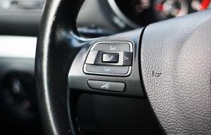 Grey Volkswagen Golf 2012 in Kretinga, with an engine capacity of 1.60 L and mileage of 349 thousand km for 4499 €, photo 28 on AUTOMOTO.COM.LV