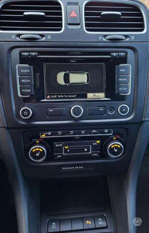 Grey Volkswagen Golf 2012 in Kretinga, with an engine capacity of 1.60 L and mileage of 349 thousand km for 4499 €, photo 32 on AUTOMOTO.COM.LV