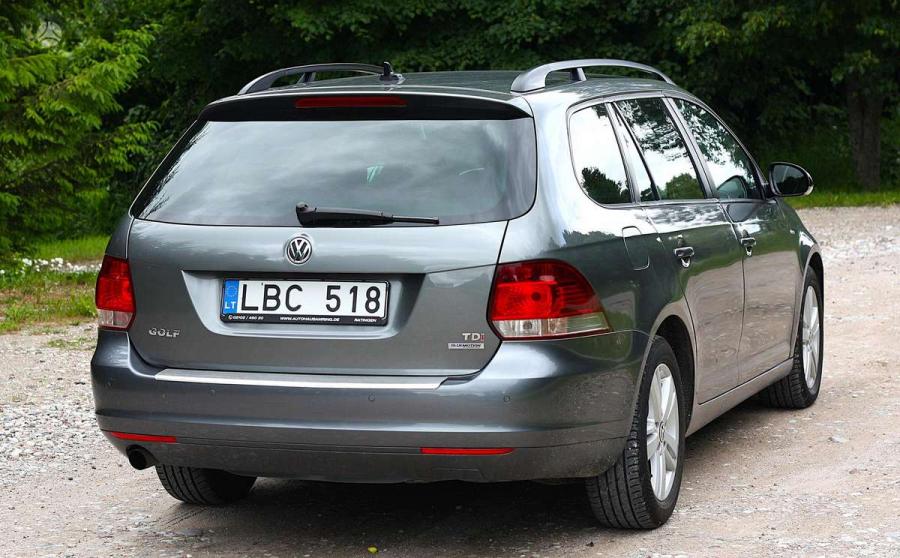 Grey Volkswagen Golf 2012 in Kretinga, with an engine capacity of 1.60 L and mileage of 349 thousand km for 4199 €, photo 16 on AUTOMOTO.COM.LV