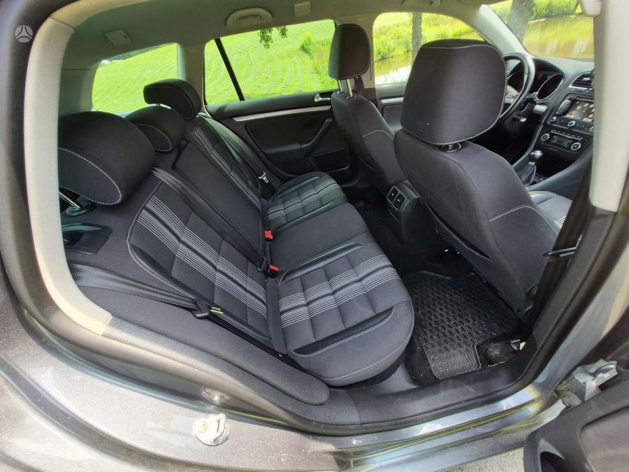Pelēks Volkswagen Golf 2012 Alīta, ar dzinēja tilpumu 1.97 L un nobraukumu 297 tūkst. km par 5299 €, foto 12 vietnē AUTOMOTO.COM.LV