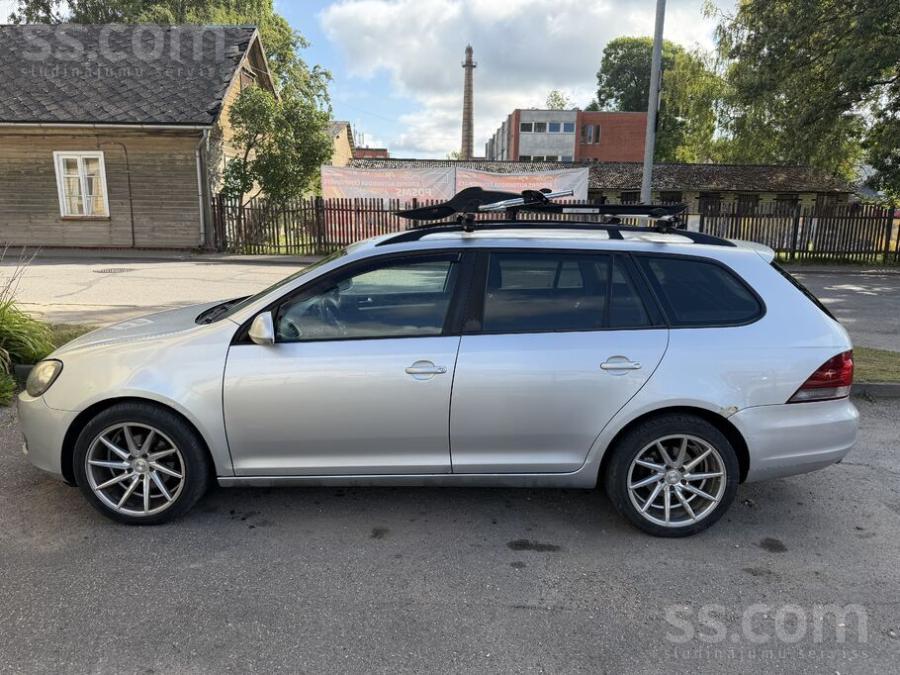 Pelēks Volkswagen Golf 2012 Valmiera, ar dzinēja tilpumu 1.60 L un nobraukumu 425 tūkst. km par 2200 €, foto 5 vietnē AUTOMOTO.COM.LV