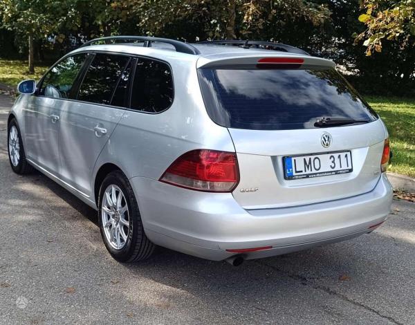 Pelēks Volkswagen Golf 2012 Kauņa, ar dzinēja tilpumu 1.60 L un nobraukumu 298 tūkst. km par 3300 €, foto 6 vietnē AUTOMOTO.COM.LV