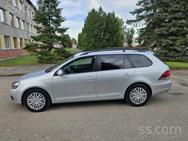Pelēks Volkswagen Golf 2012 Jēkabpils, ar dzinēja tilpumu 1.60 L un nobraukumu 261 tūkst. km par 3990 €, foto 9 vietnē AUTOMOTO.COM.LV