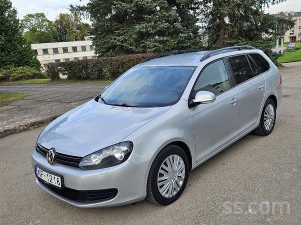 Pelēks Volkswagen Golf 2012 Jēkabpils, ar dzinēja tilpumu 1.60 L un nobraukumu 261 tūkst. km par 3990 €, foto 10 vietnē AUTOMOTO.COM.LV