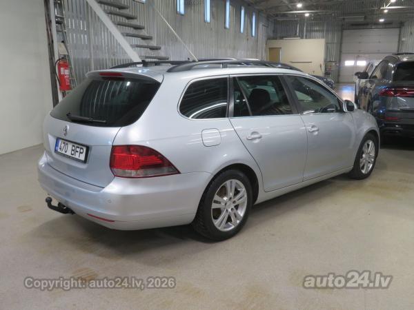 Volkswagen Golf 2012 Tallina vietnē Pelēks Volkswagen Golf 2012 Tallina, ar dzinēja tilpumu 1.60 L un nobraukumu 320 tūkst. km par 4000 €, foto 3 vietnē AUTOMOTO.COM.LV