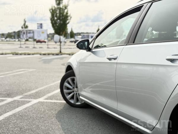 Grey Volkswagen Golf 2013 in Riga, with an engine capacity of 1.60 L and mileage of 0 thousand km for 5400 €, photo 8 on AUTOMOTO.COM.LV