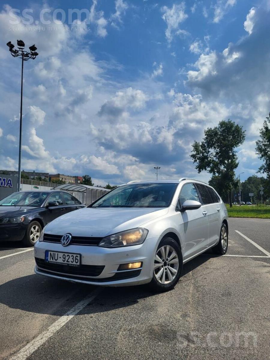 Grey Volkswagen Golf 2013 in Riga, with an engine capacity of 1.60 L and mileage of 418 thousand km for 3950 €, photo 1 on AUTOMOTO.COM.LV