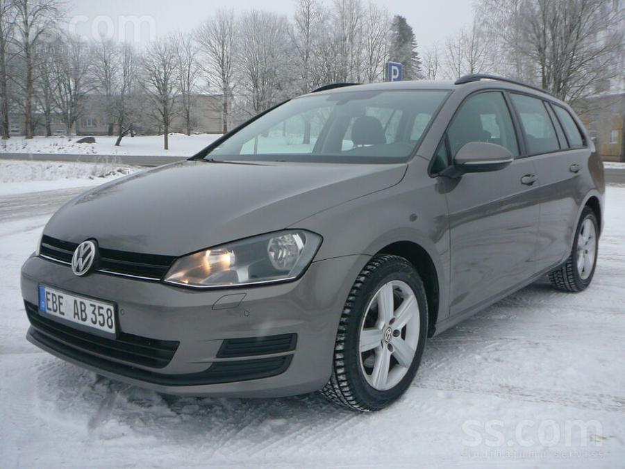 Grey Volkswagen Golf 2013 in Cesis, with an engine capacity of 1.60 L and mileage of 0 thousand km for 6500 €, photo 3 on AUTOMOTO.COM.LV