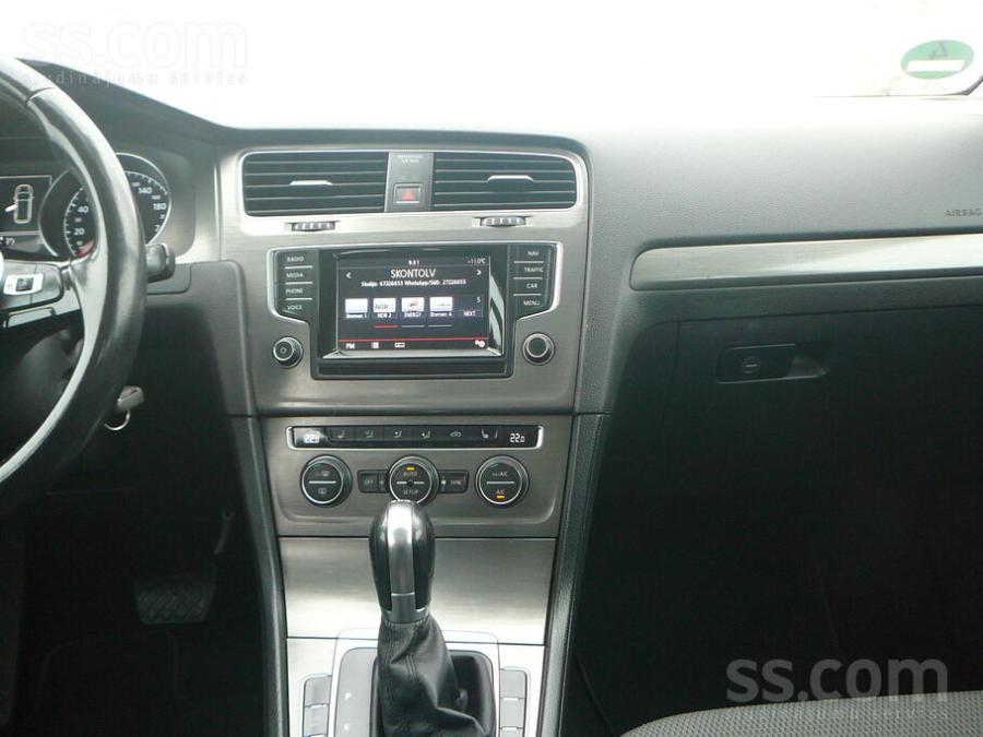 Grey Volkswagen Golf 2013 in Cesis, with an engine capacity of 1.60 L and mileage of 0 thousand km for 6500 €, photo 12 on AUTOMOTO.COM.LV